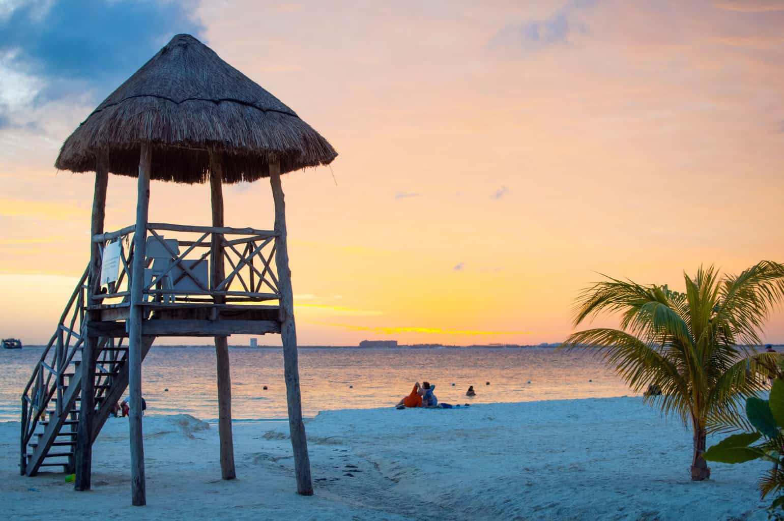 Ultimate Caribbean Islands Travel Guide (Travel Tips & Advice)